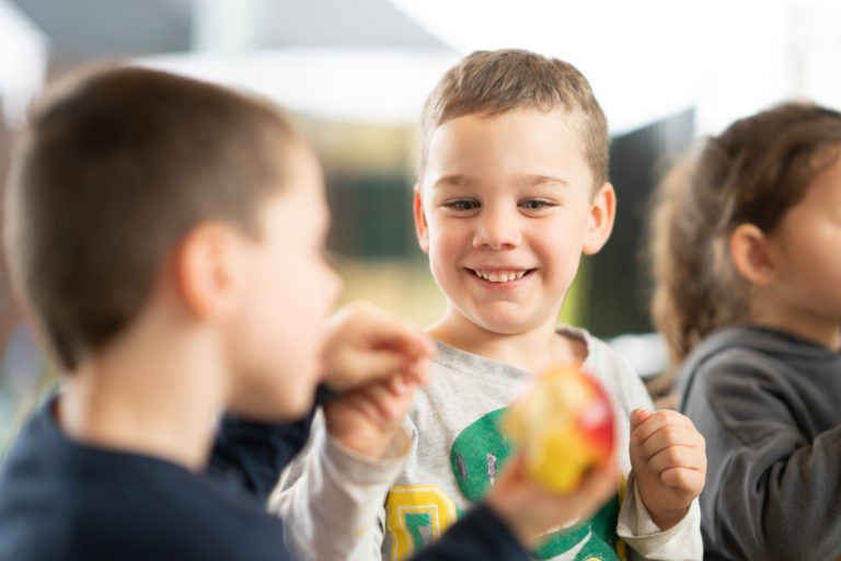 How to teach children to make their own lunch | Edge Early Learning